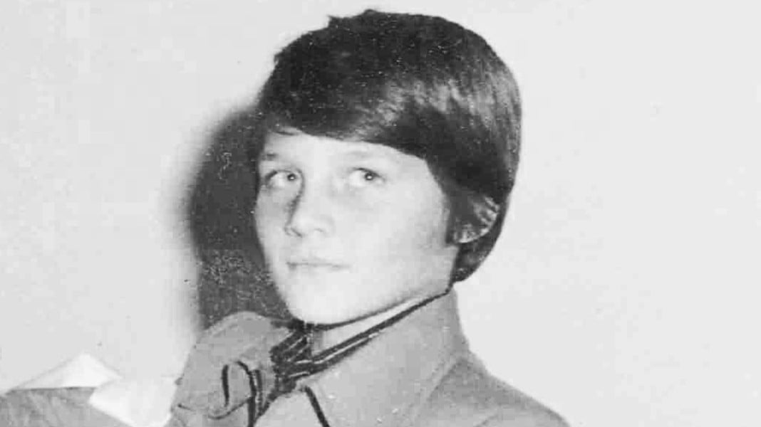 Riconosci questo bambino in foto? Oggi è uno degli attori più famosi in ...