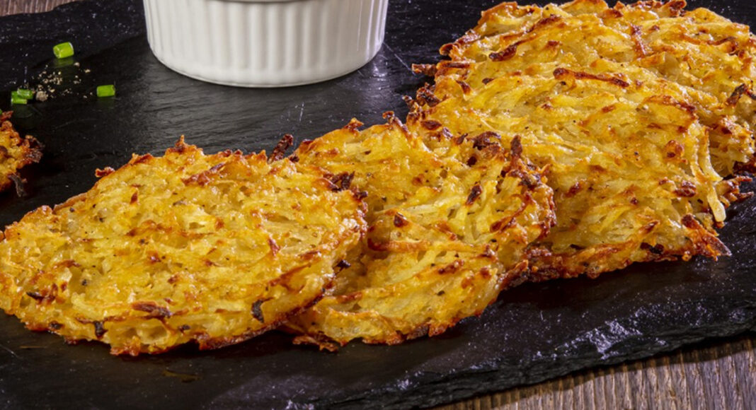 Rösti, una ricetta che dovete assolutamente provare: si prepara in soli ...